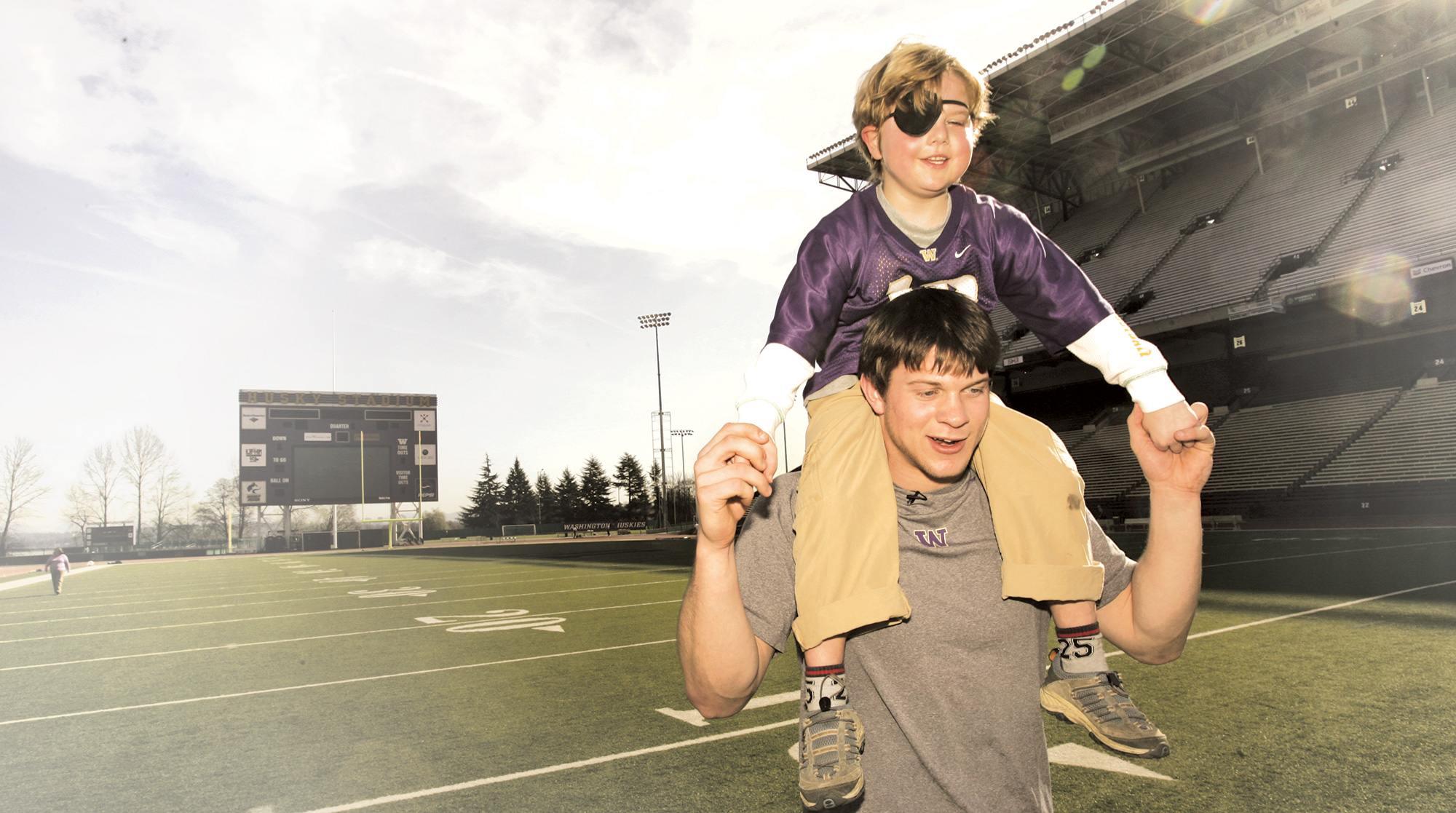 Football isn’t all that matters to Husky star Jake Locker | UW Magazine ...