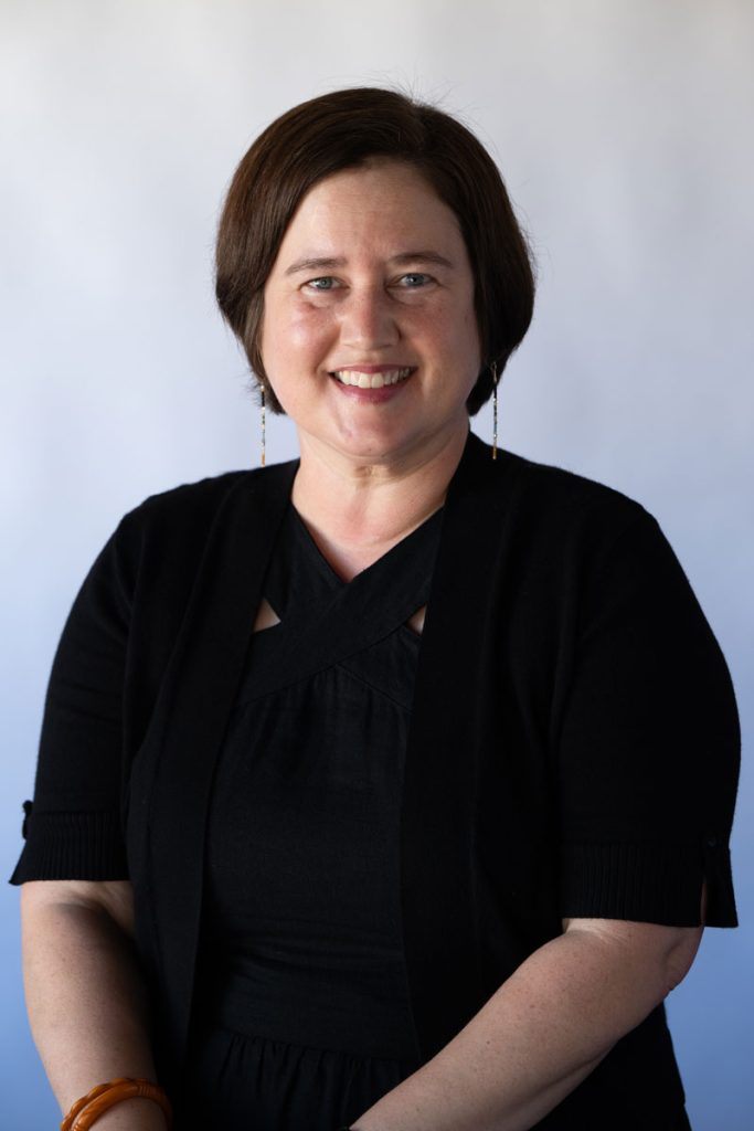 Award-winning poet Laura Da’ traces land loss, trauma and healing in ...